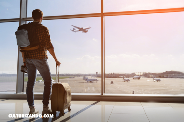 El hombre que viaja gratis de por vida gracias a una promoción de pudín