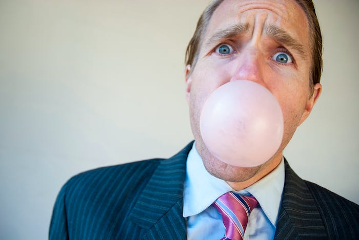 ¿Sirve mascar chicle para aliviar el estrés y para disminuir el apetito ...